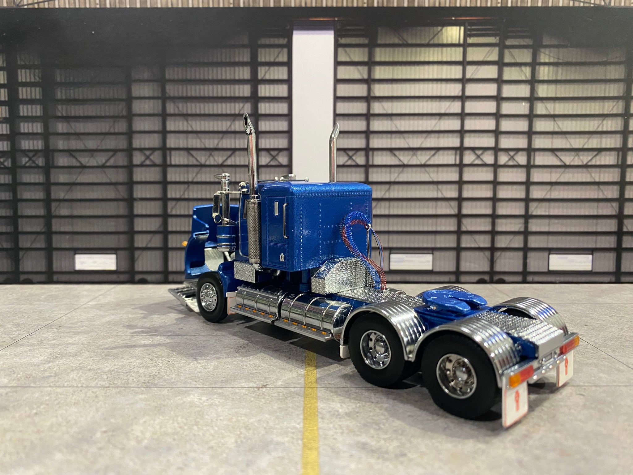 *KENWORTH SAR LOWLINE BUNK | iconicreplicas