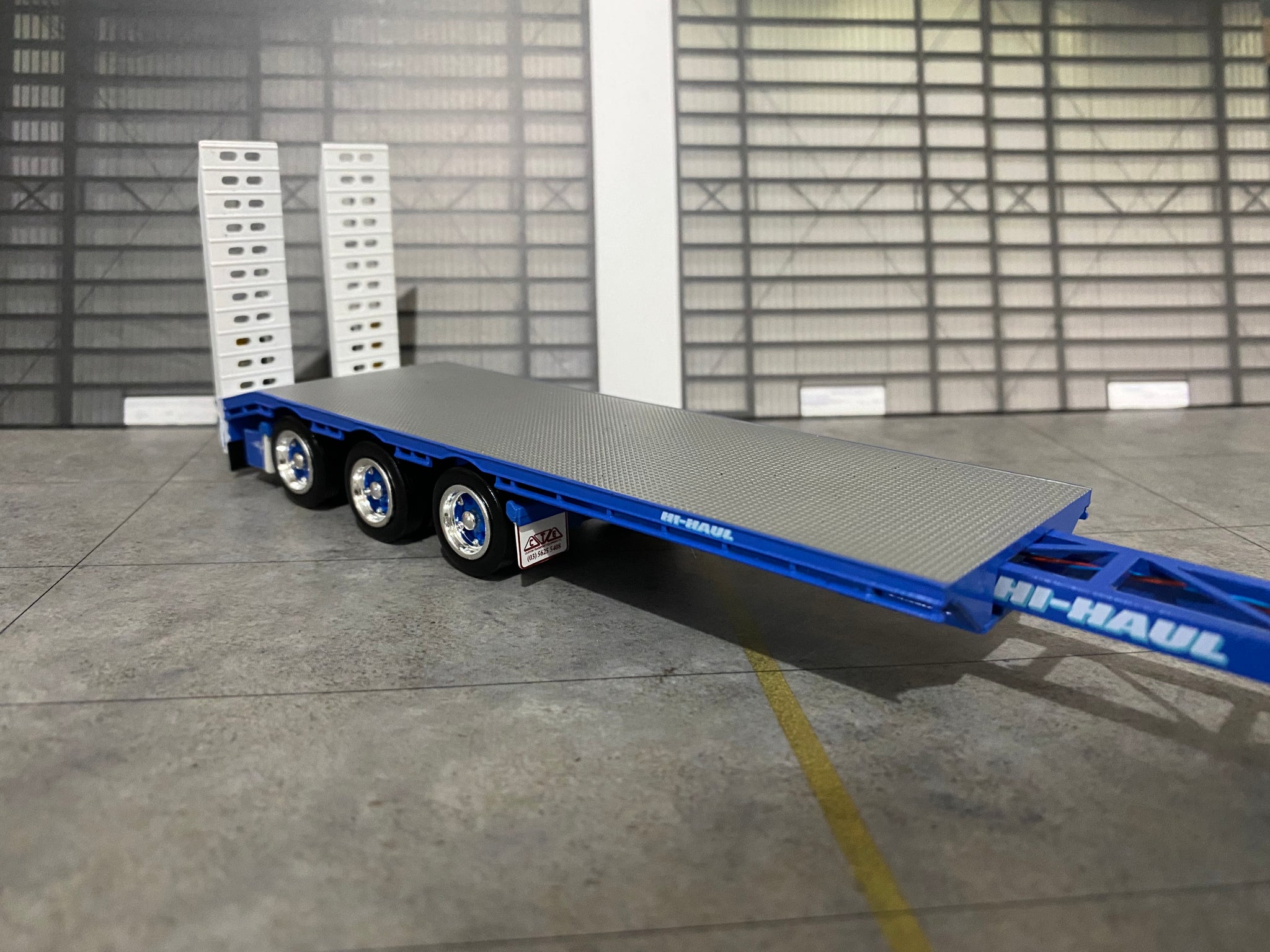 CTE Diecast Scale Models 45' Dropdeck Extendable trailers ...